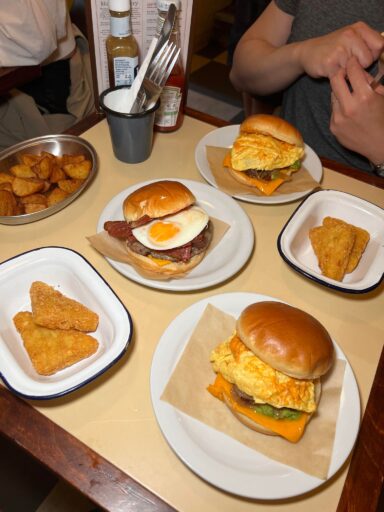 Well-known brunch spot in London ft. The Breakfast Club - Taste of Surprise